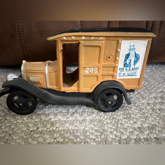 Other | Vintage Cast Iron Usps Mail Truck Car 236 With Us Army Uncle ...